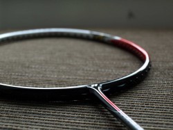 图片 ARMORTEC 700 AT700 老七 ARMORTEC700 羽毛球拍 尤尼克斯YONEX AT系列 中羽在线 ...